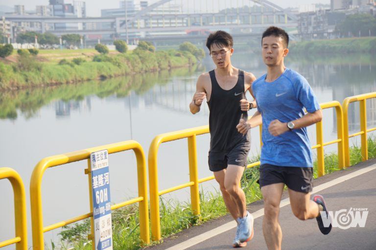 《路跑》跑步有助沉澱思考 準醫生挑戰FAST 42 - WOWSight