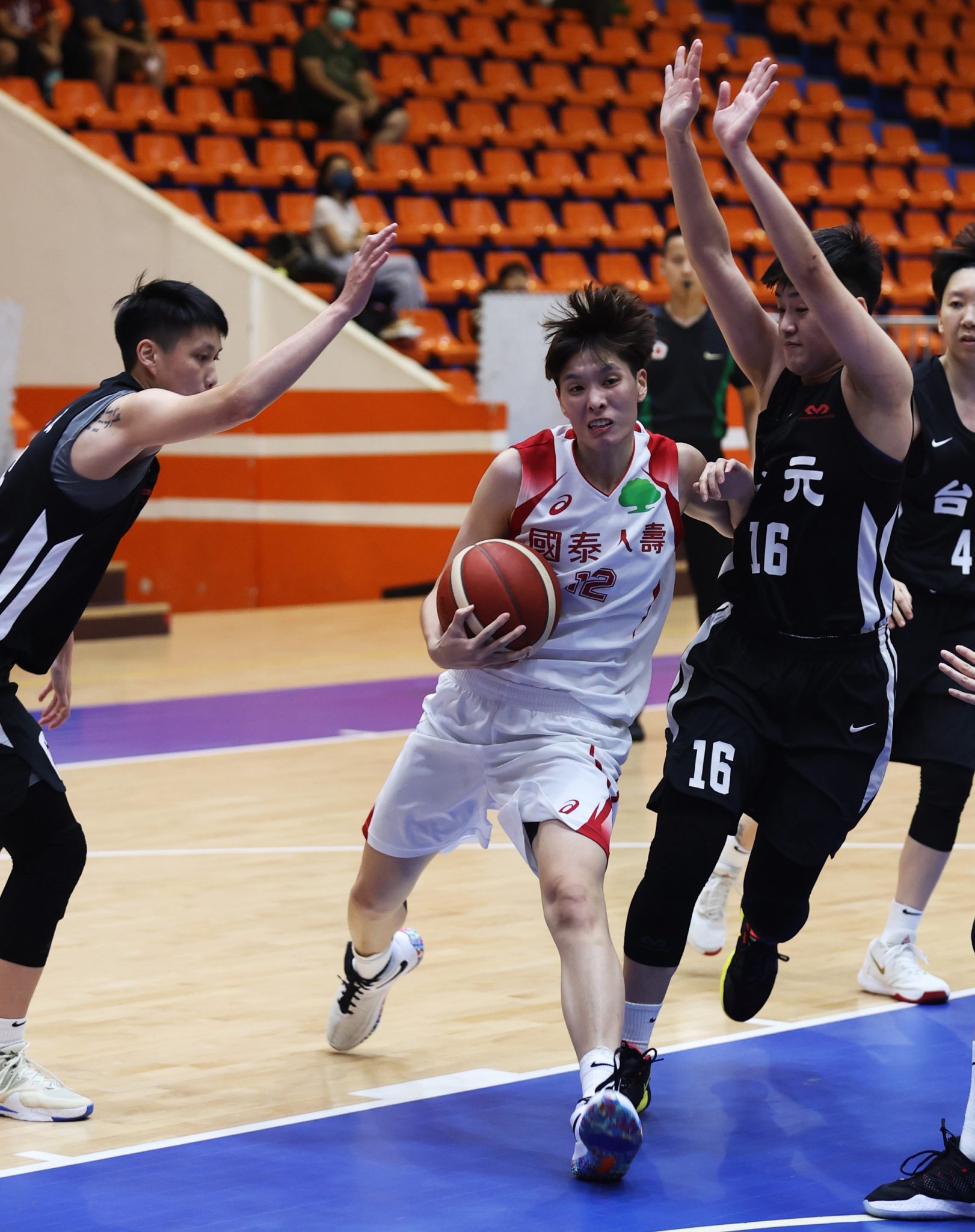《WSBL》台電臨去秋波 克電信為季軍賽助威 – WOWSight