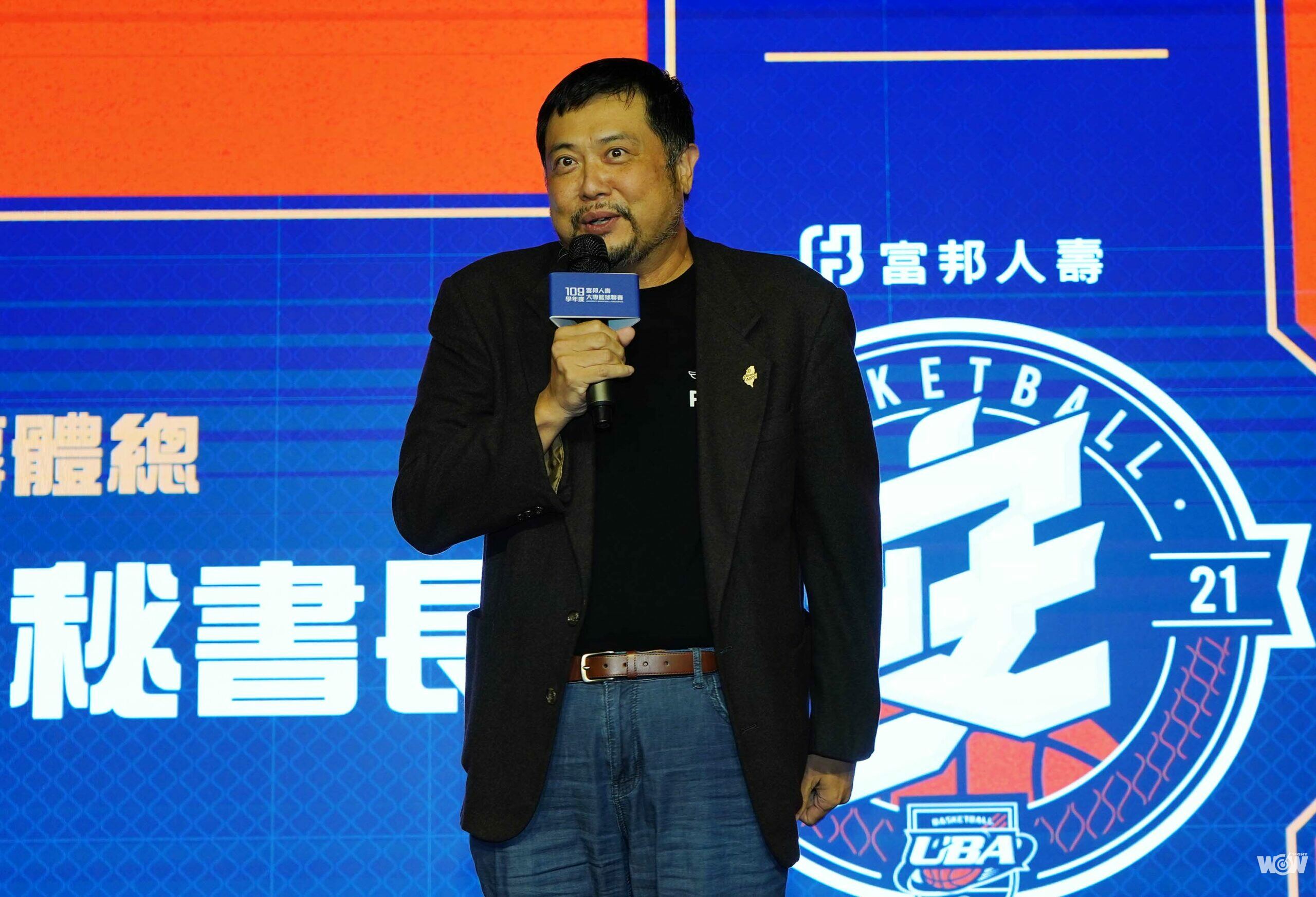 大專體總曾慶裕秘書長希望透過自行研究出的5G手機遠程直播，與媒體志工SSU一起組成製播 – WOWSight