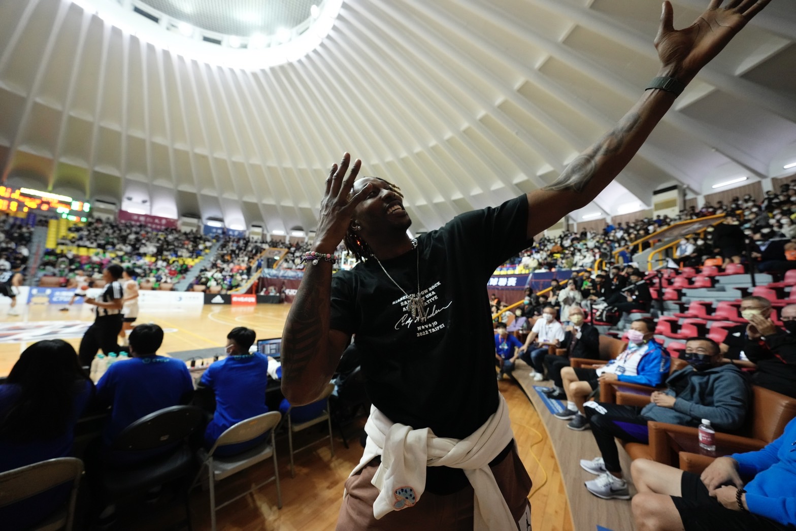 《富邦人壽UBA》魔獸降臨輔大中美堂球迷騷動 衛冕軍政大雄鷹預賽收七連勝 – WOWSight