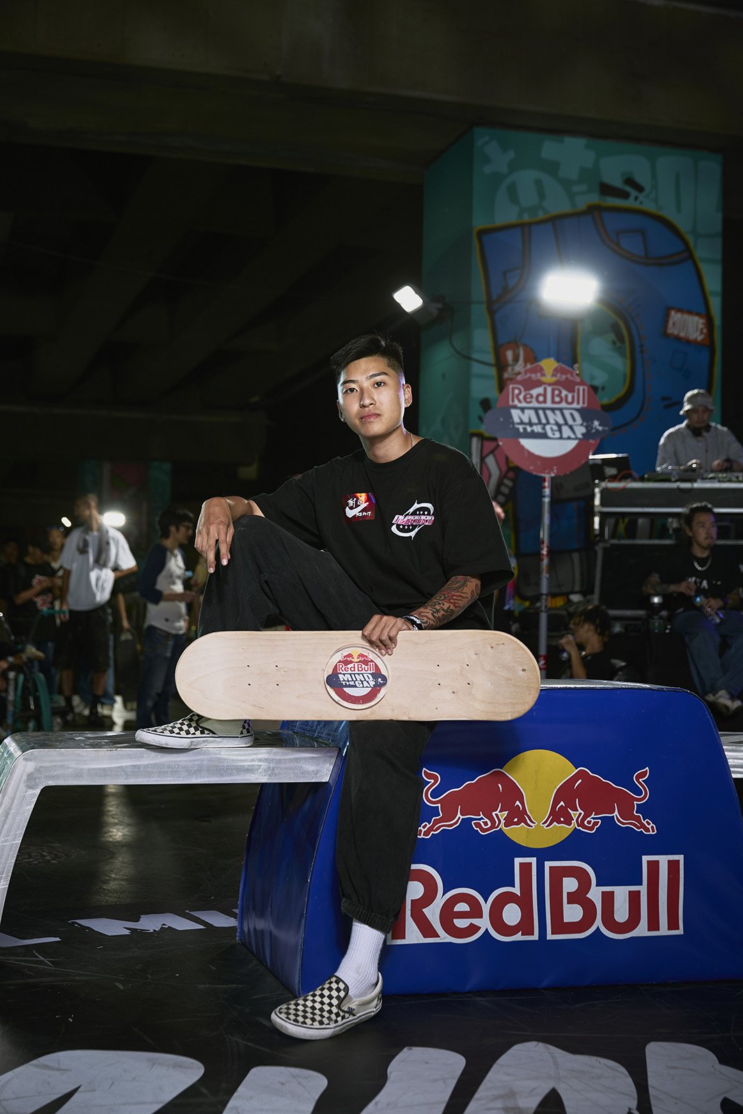 Red Bull Mind the Gap由滑板好手曹仕勳二度獲冠，也贏得到法國Red Bull Bowl Rippers的觀摩機會，將與世界 ...