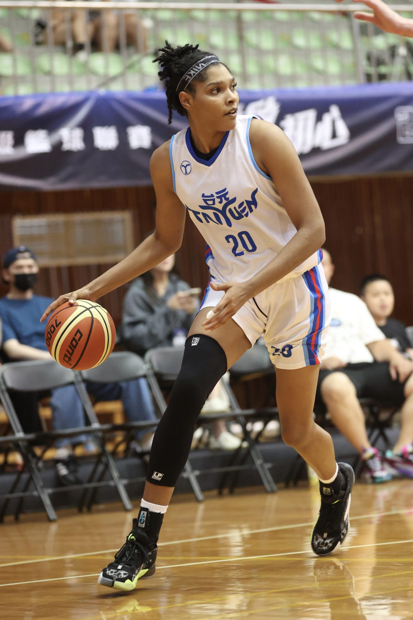 AO2I2204 – WOWSight