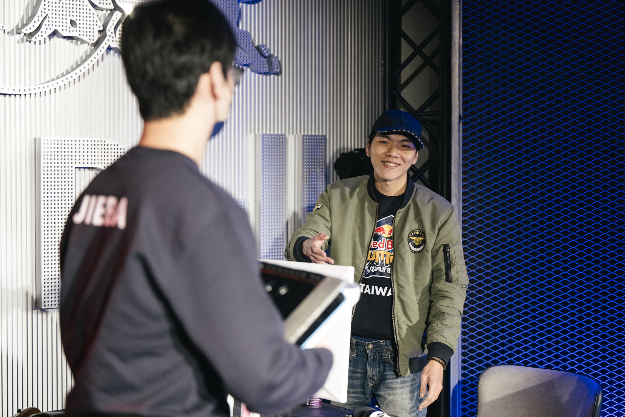 《電競》Red Bull Kumite 台灣預選賽 JGAME | ZJZ 絕地大反攻奪冠 代表台灣衝擊巴黎世界總決賽 – WOWSight