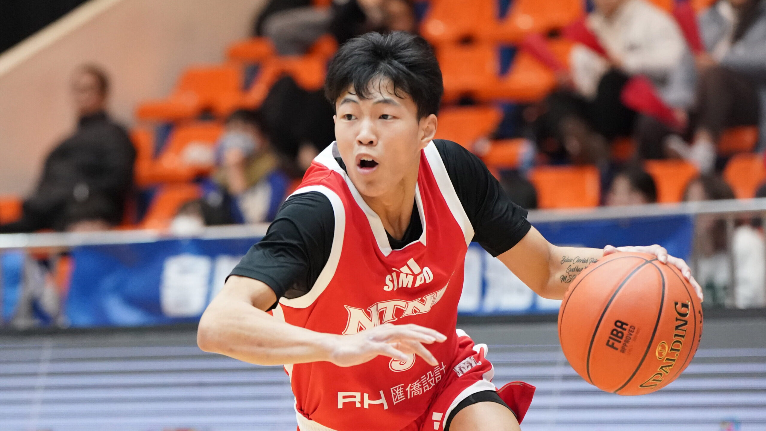 《富邦人壽UBA》莊杰閎關鍵一抄奠定勝利 學長學弟相輔相成 – WOWSight